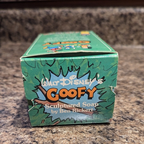 Disney | Bath | Walt Disneys Goofy Sculptured Soap | Poshmark